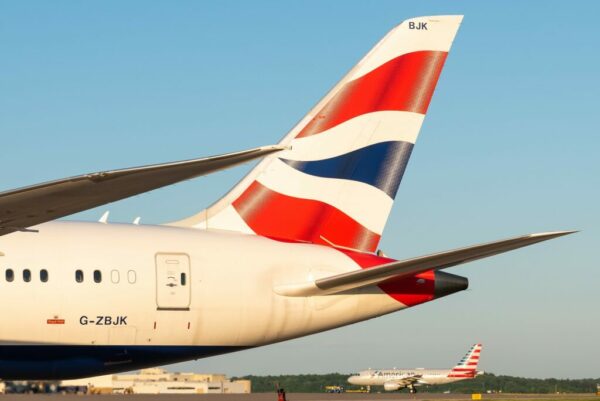 License Plates for Planes: How to Understand Tail Numbers - Blue Sky News