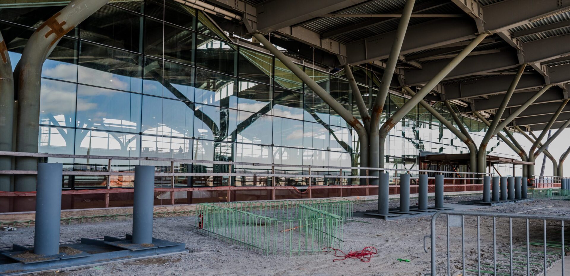 Take An Up-Close Look at Airport’s Construction Progress - Blue Sky News