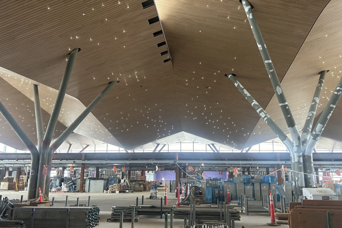 Photos of the Week: Lighting the Way in the New Terminal - Blue Sky News
